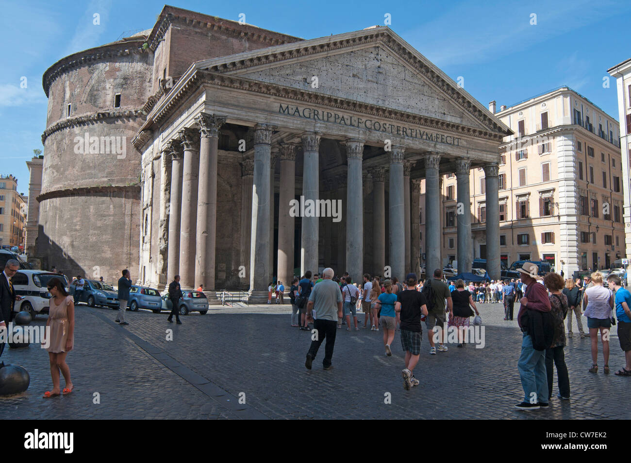 Tourist's visit The Pantheon, Rome, Italy, Europe Stock Photo - Alamy