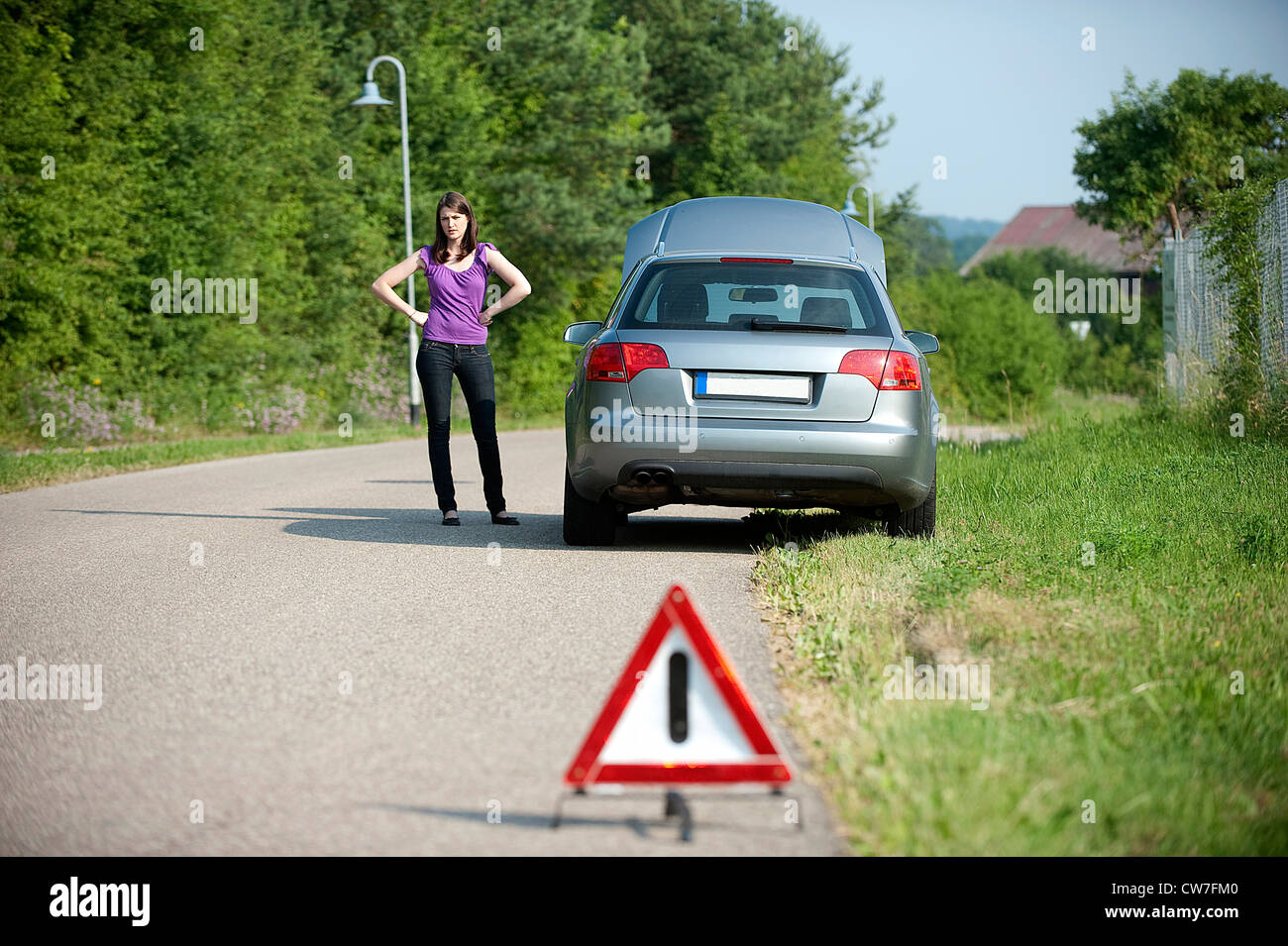 Breakdown lane hi-res stock photography and images - Alamy