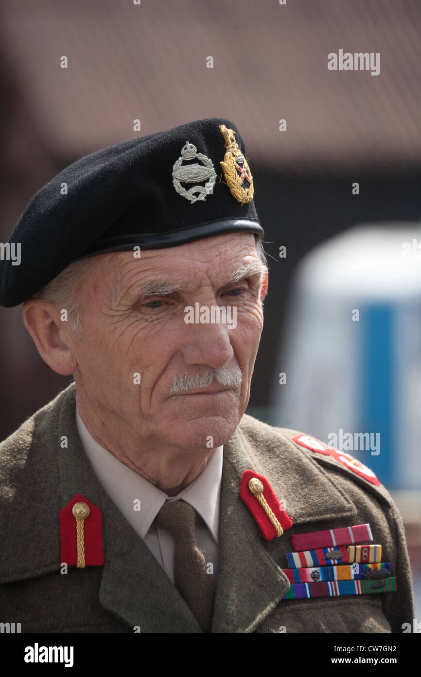 Bernard montgomery troops hi-res stock photography and images - Alamy