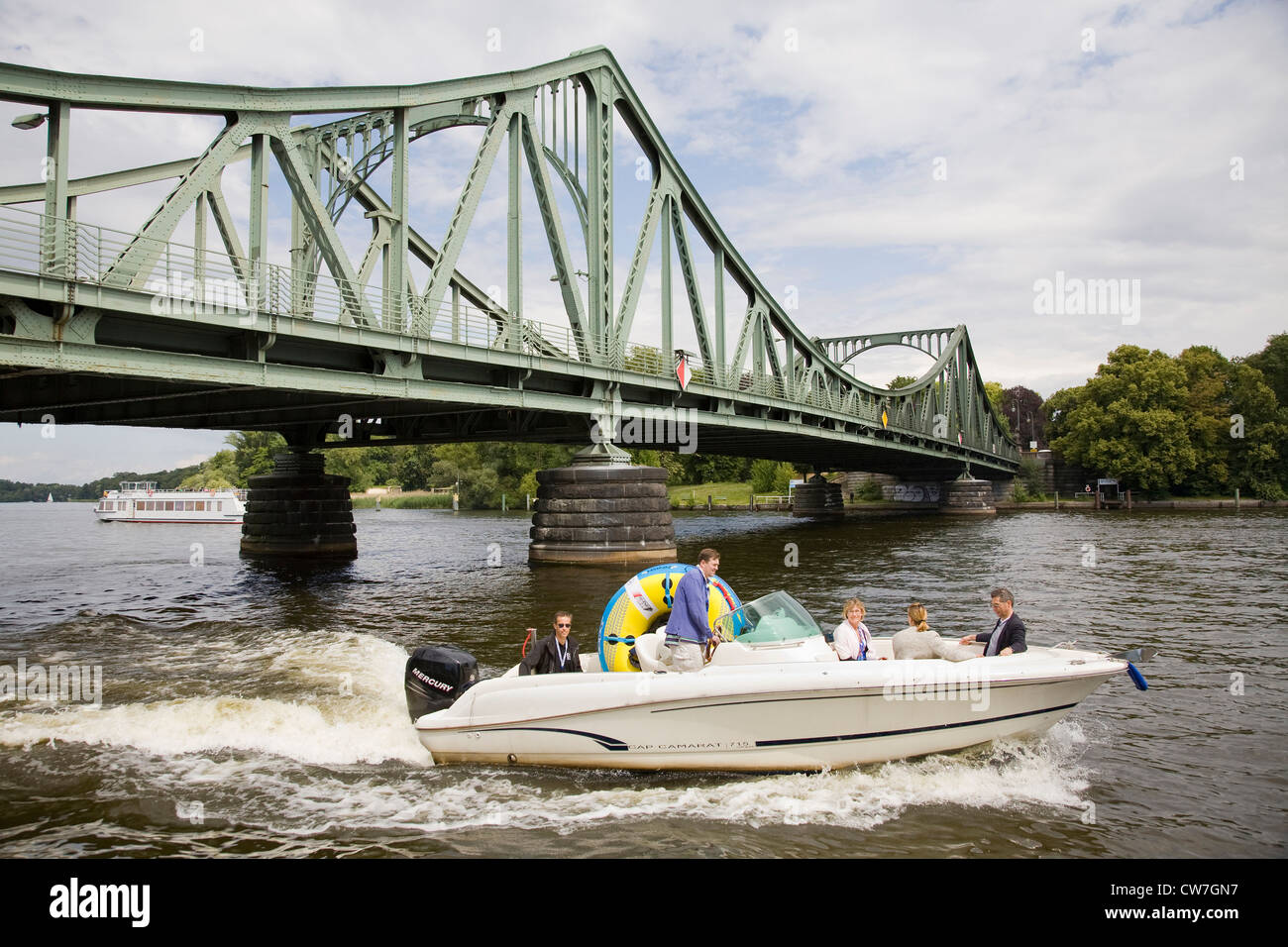 Brandenburg bridge hi-res stock photography and images - Alamy