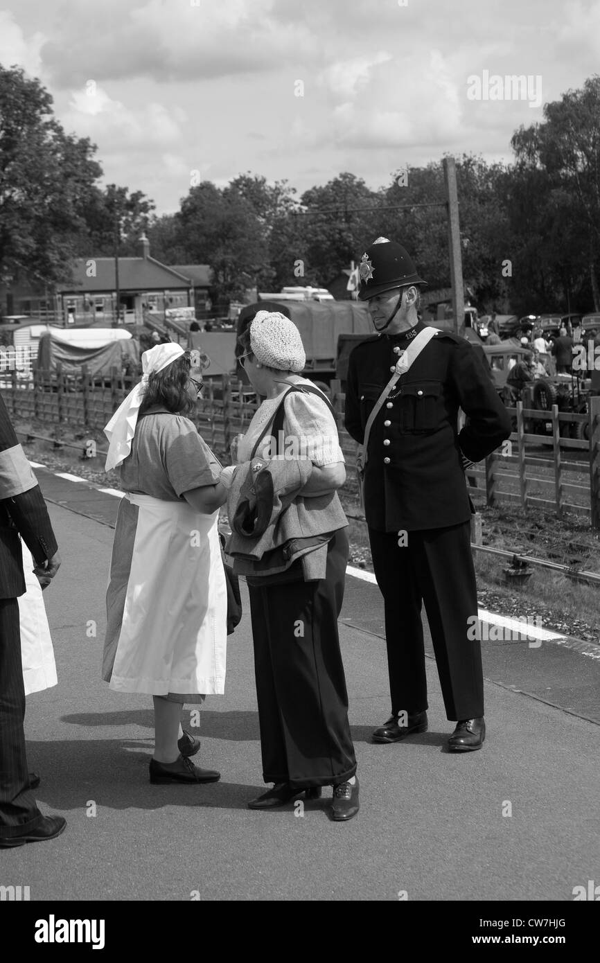 1940's Platform Scene Stock Photo - Alamy