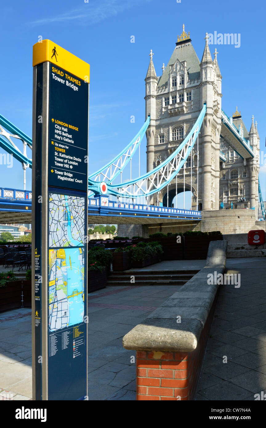 Legible London Street Sign beside Tower Bridge Stock Photo - Alamy
