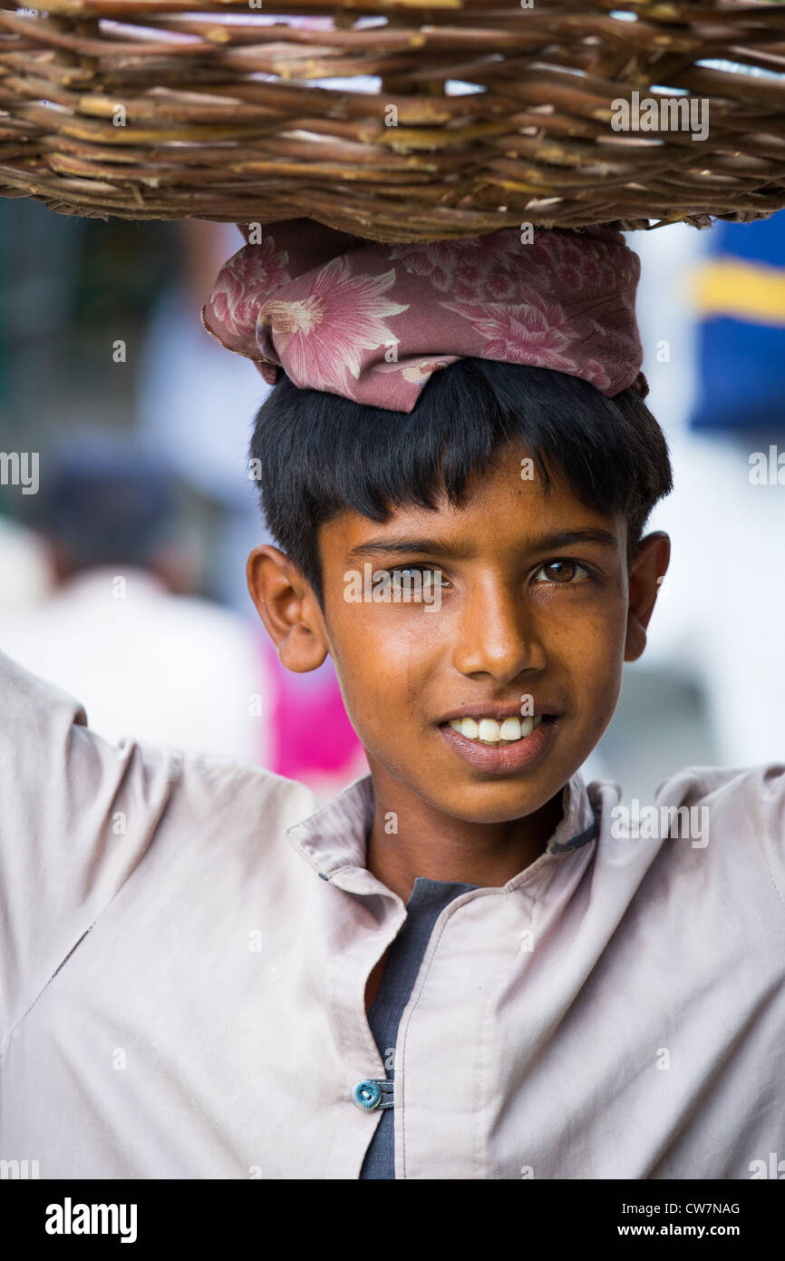 Child labour pakistan hi-res stock photography and images - Alamy