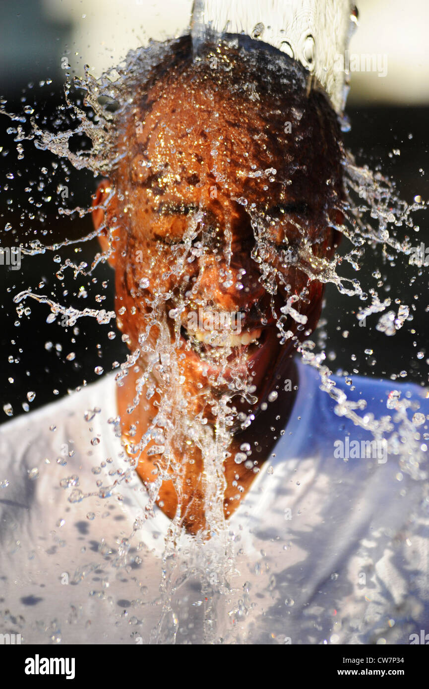 Water captured using very fast shutter speed Stock Photo - Alamy