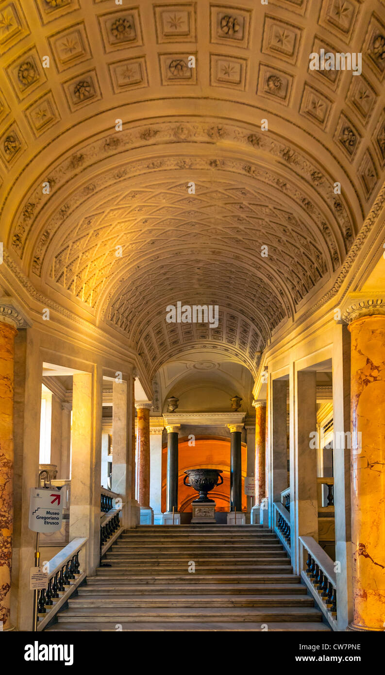 Vatican Museum Entrance Stock Photos & Vatican Museum Entrance Stock ...