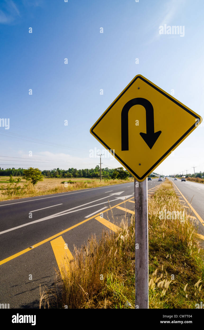 U turn symbol hi-res stock photography and images - Alamy