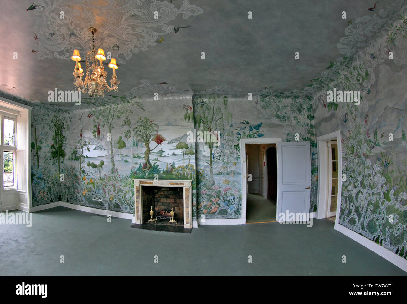 Bedroom of Mary 'Mai' Huttleson Rogers Coe at Coe Hall the Gold Coast ...