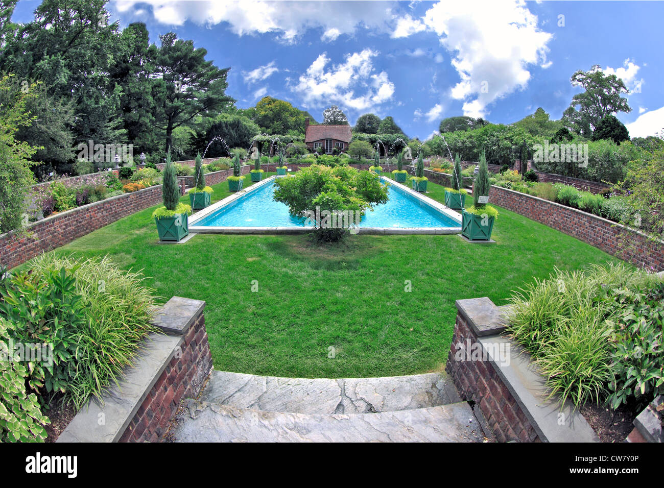 The Italian pool and garden at Coe Hall estate of William Coe Planting ...