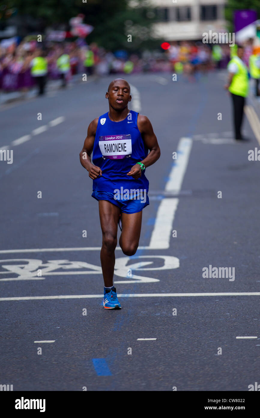 Mens london marathon hi-res stock photography and images - Alamy