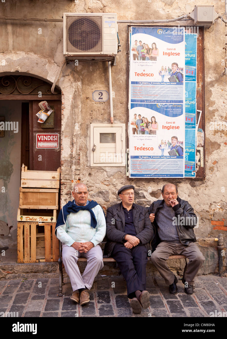 Italian Men High Resolution Stock Photography and Images - Alamy