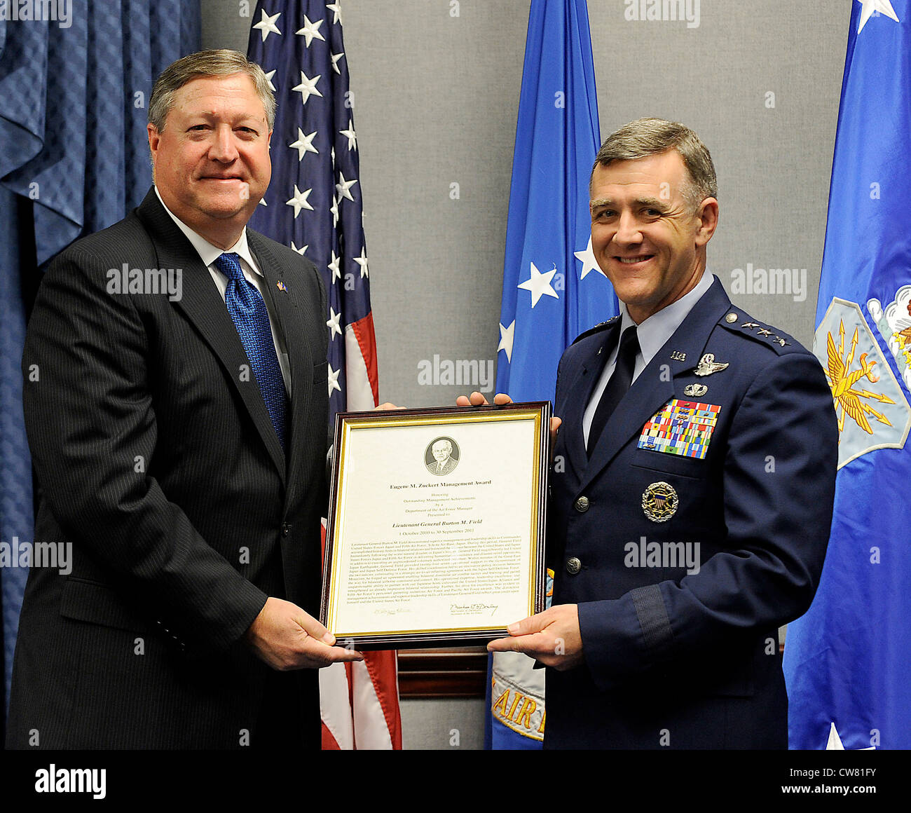 Headquarters u s air force hi-res stock photography and images - Alamy