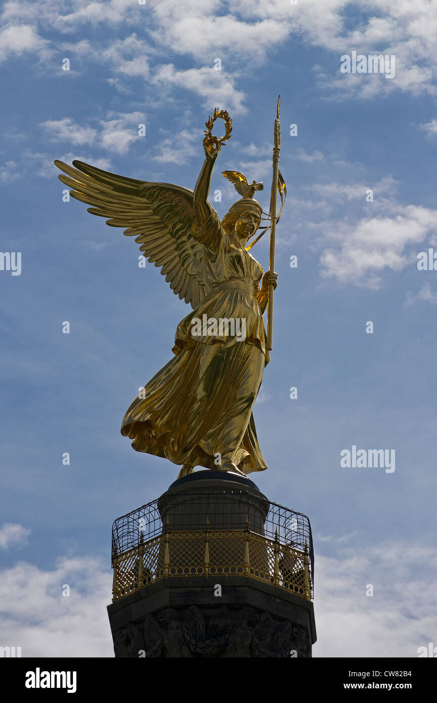 The Victory column in Berlin Stock Photo - Alamy