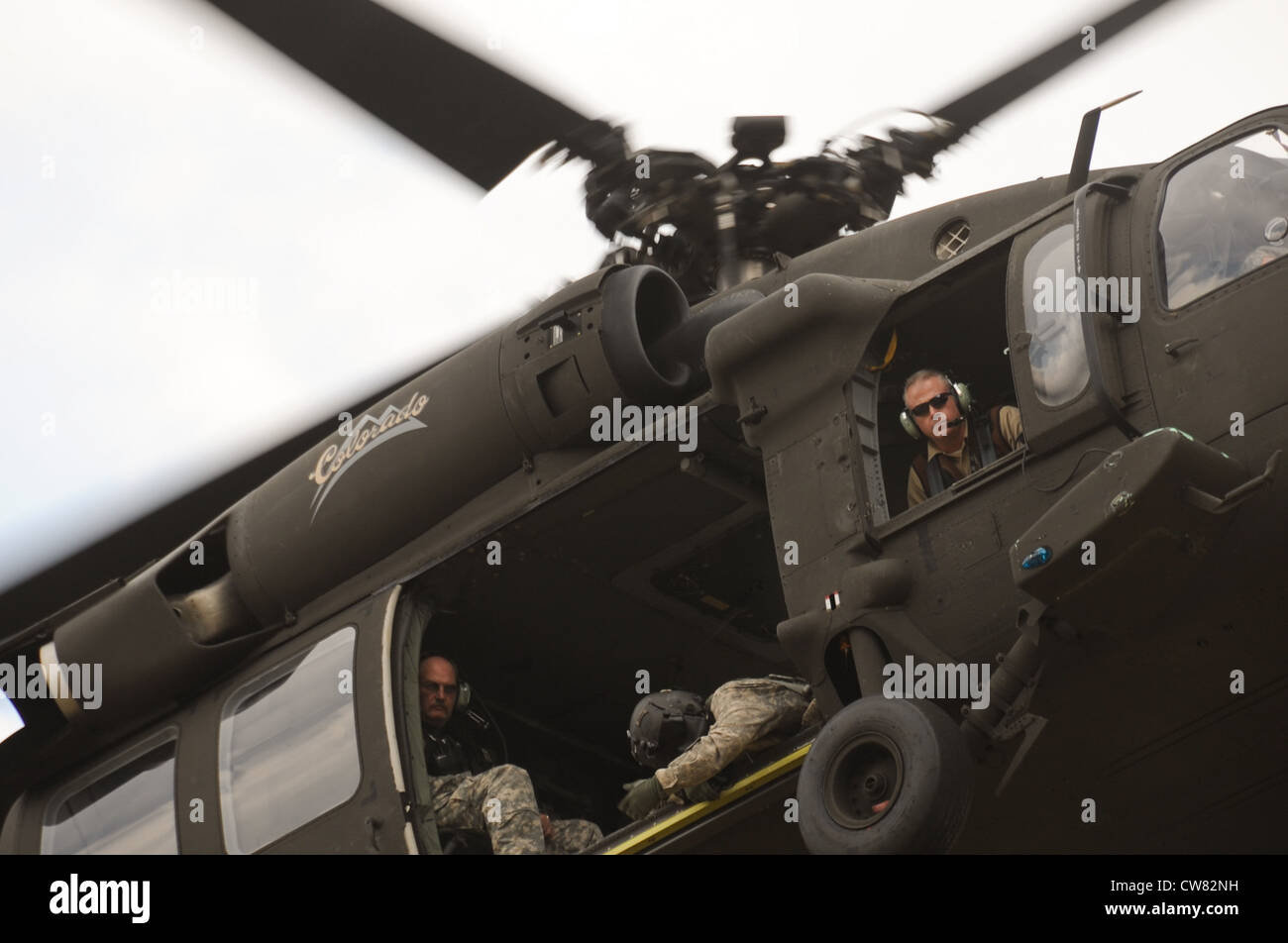 Colo using uh 60 helicopter equipped with hoist nets hi-res stock ...