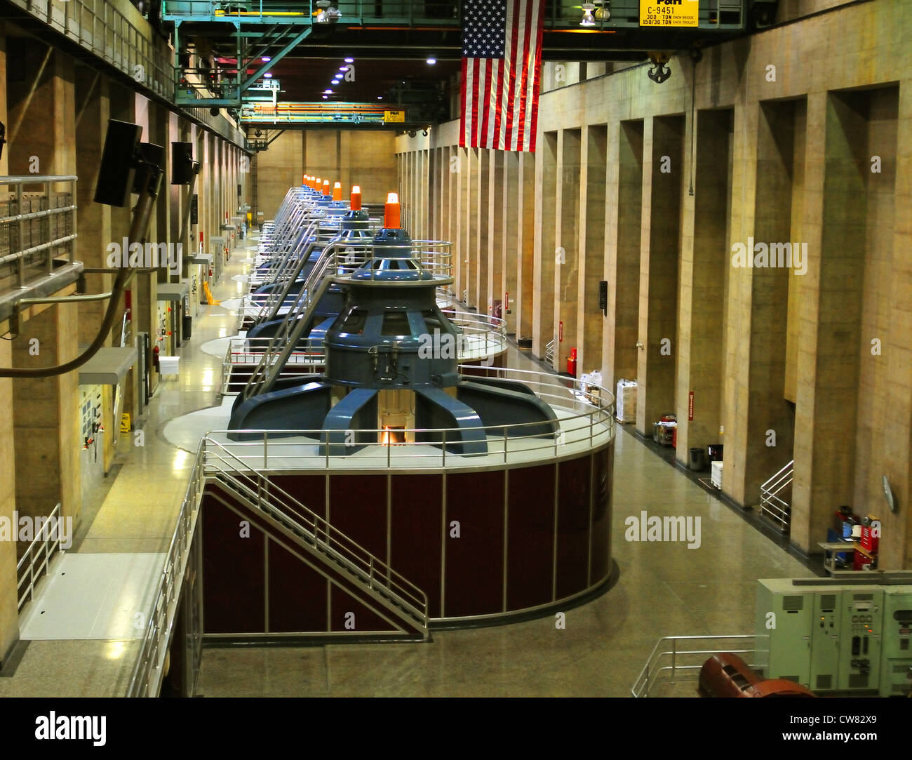 Hoover dam interior hi-res stock photography and images - Alamy
