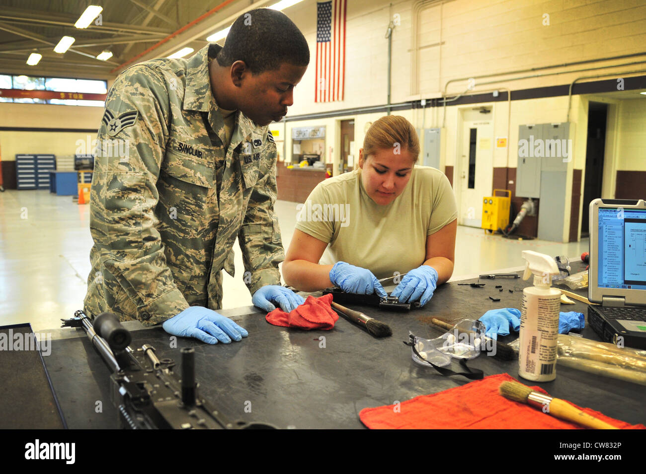 U S Air Force Senior Airmen Will Sinclair And Melissa Moreno Hi Res