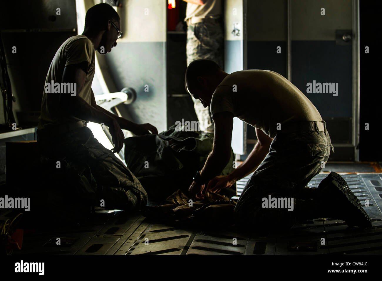 Senior airman dan clarke and staff sgt philip duchene hi-res stock ...