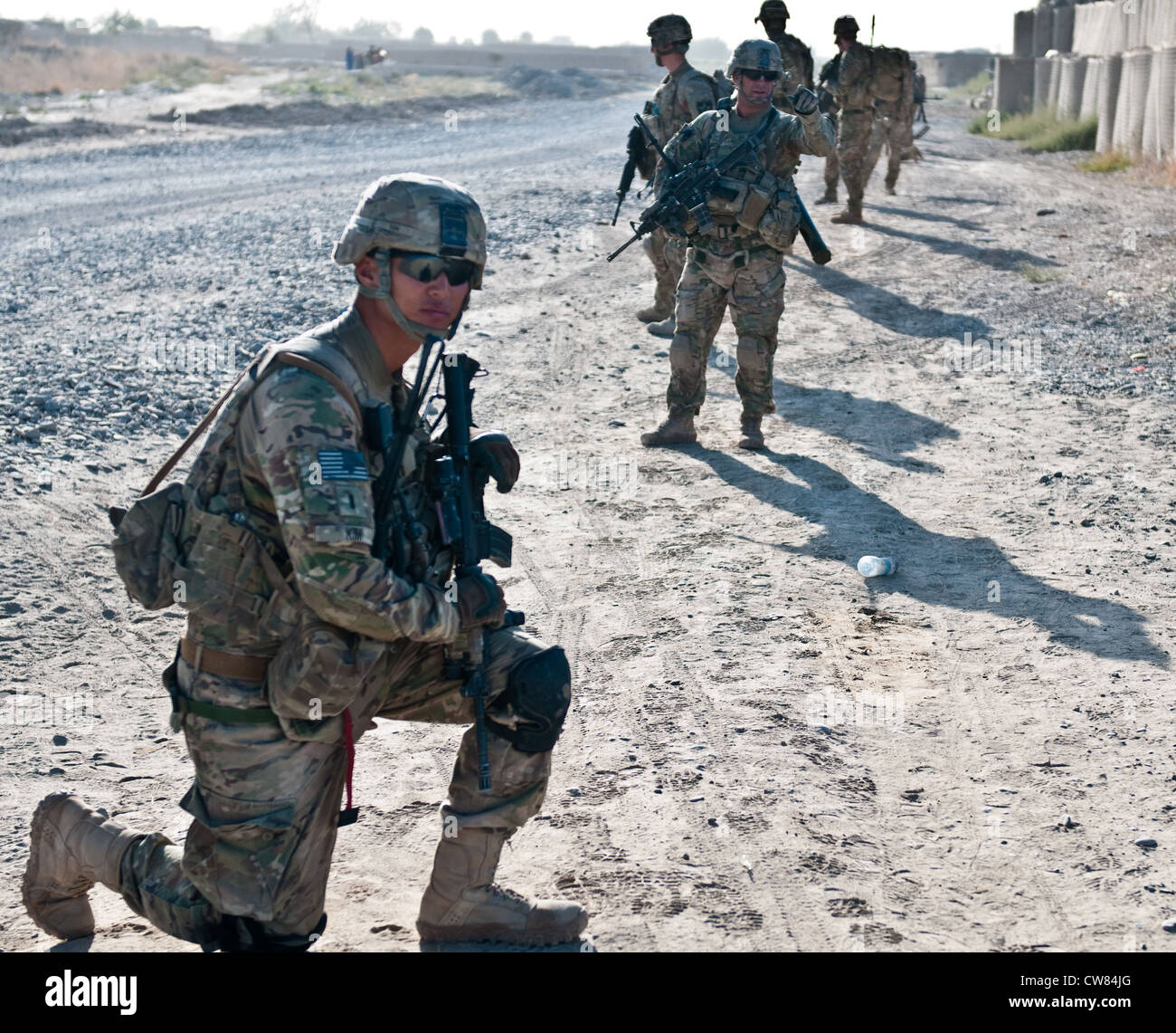 First Lt. Michael Kim, platoon leader of 2nd Platoon, Apache Company ...