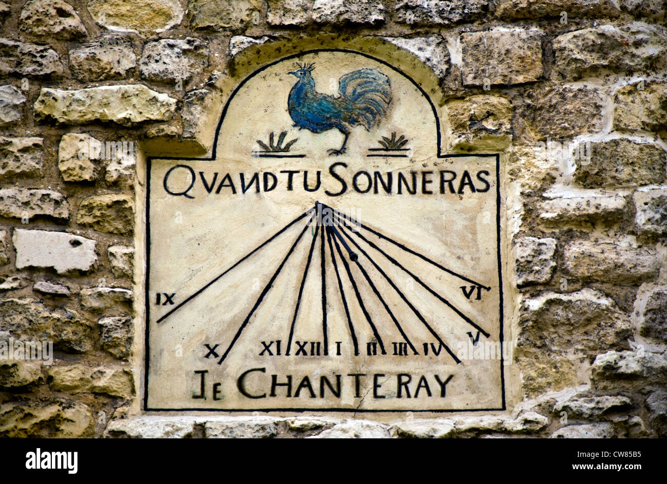 Old sundial clock on a wall in Rue de L'Abreuvoir Montmartre Paris Stock Photo - Alamy