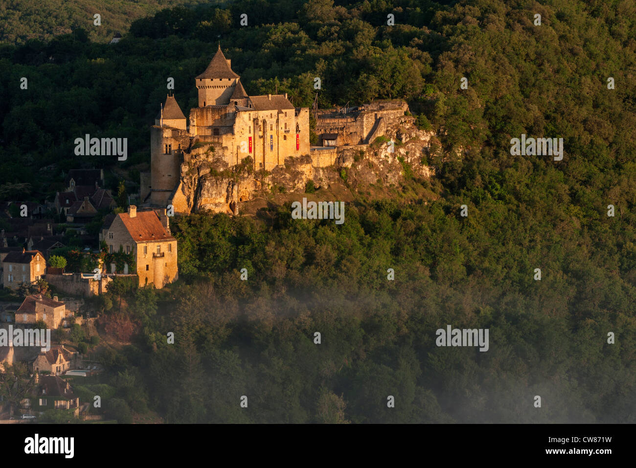 The Château de Castelnaud, Castelnaud la Chapelle, Dordogne, Aquitaine ...