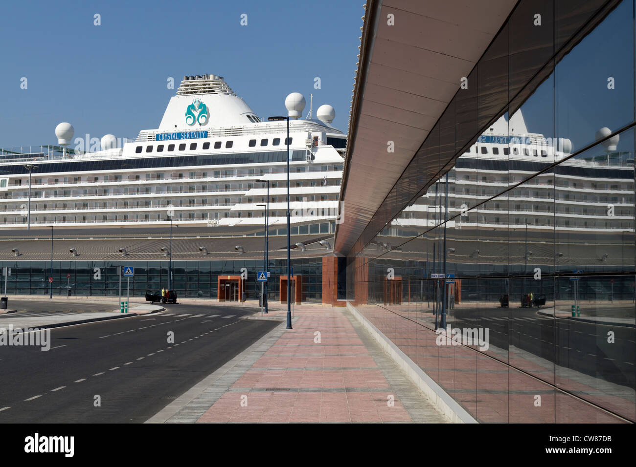 Liner port hi-res stock photography and images - Alamy