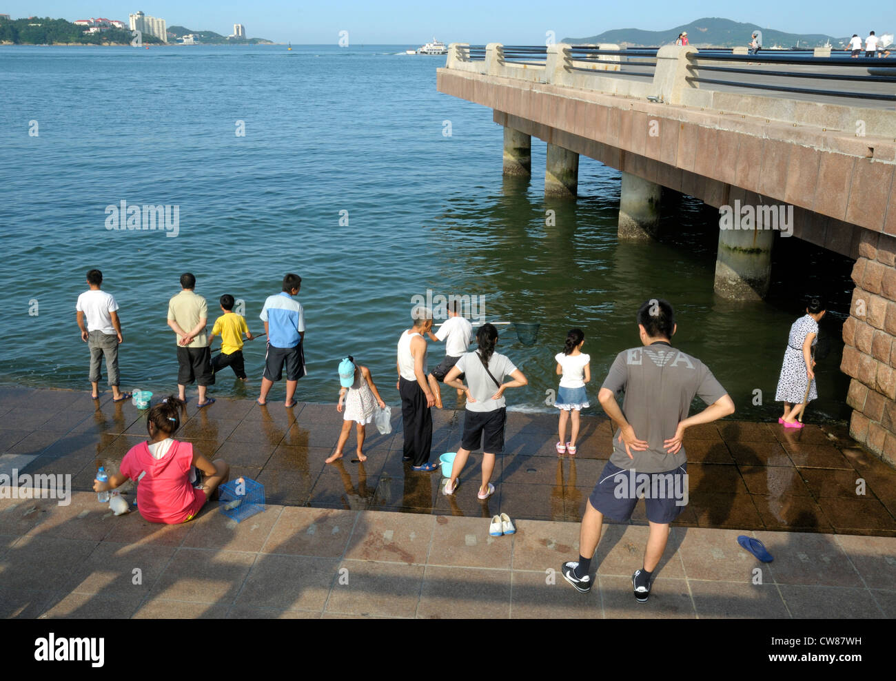 Weihai port hi-res stock photography and images - Alamy