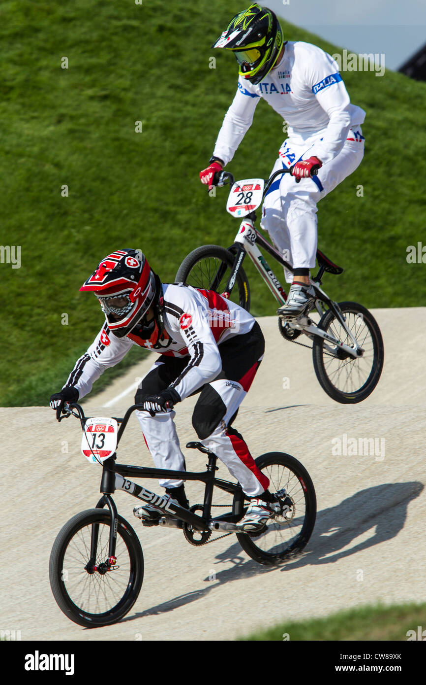 Roger RINDERKNECHT (SUI) #13, Manuel de VECCHI (ITA) #28 in action in ...