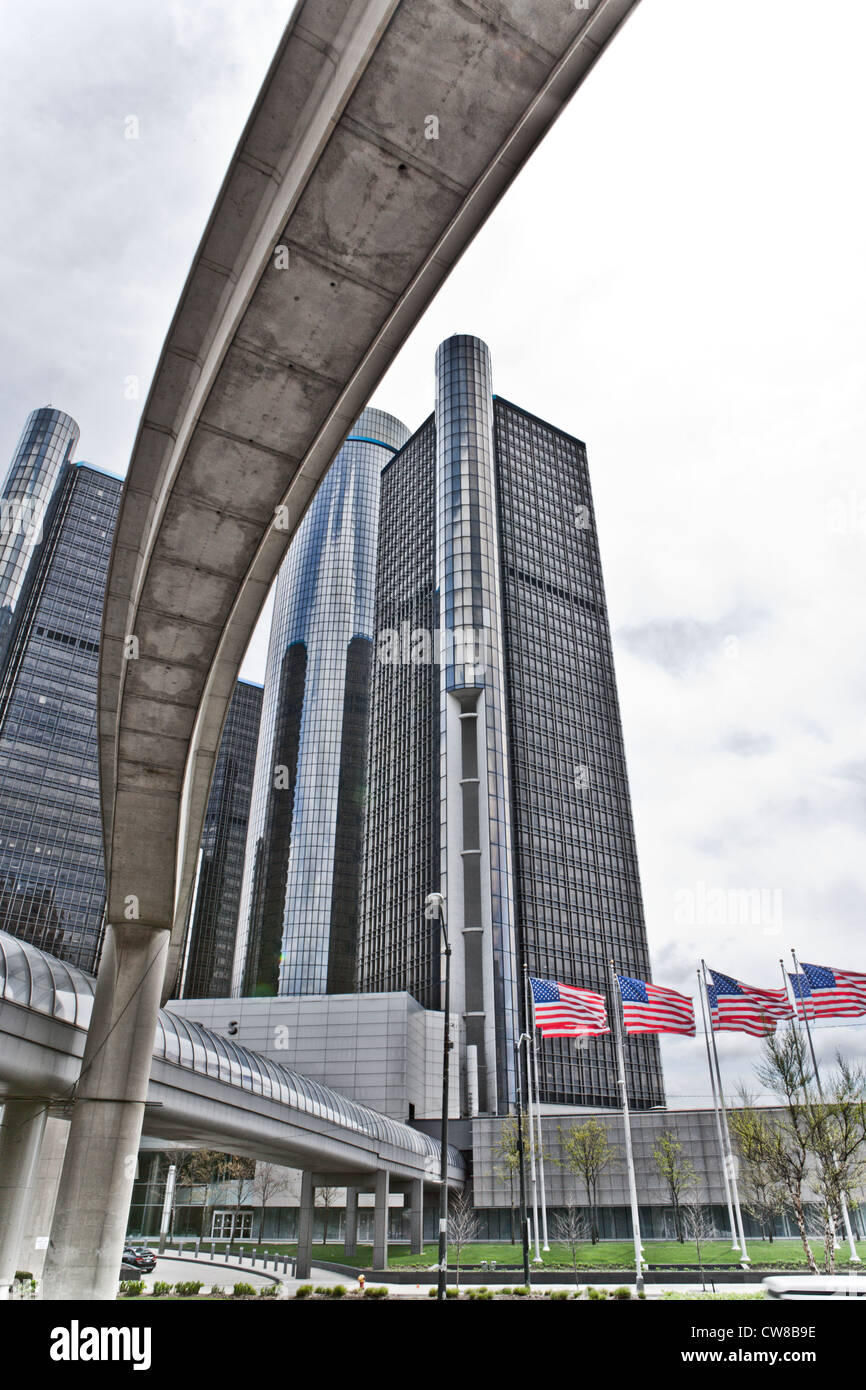 Detroit Renaissance Center as seen from street view. Interesting ...