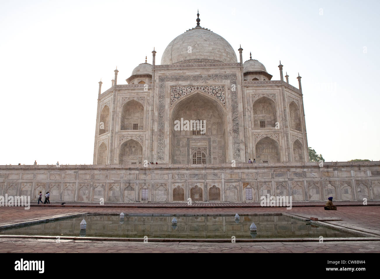 Side view of the Taj Mahal Stock Photo - Alamy
