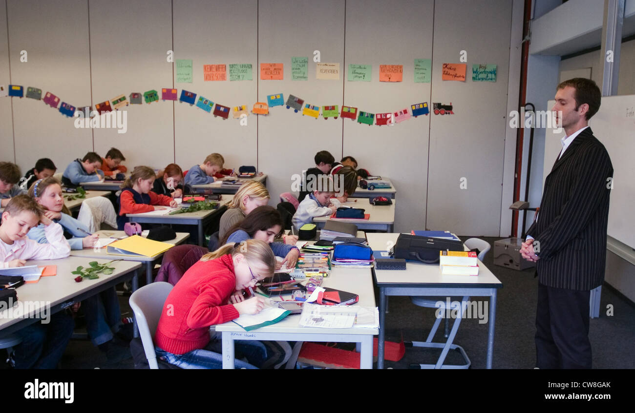 German lesson in a secondary school Stock Photo - Alamy