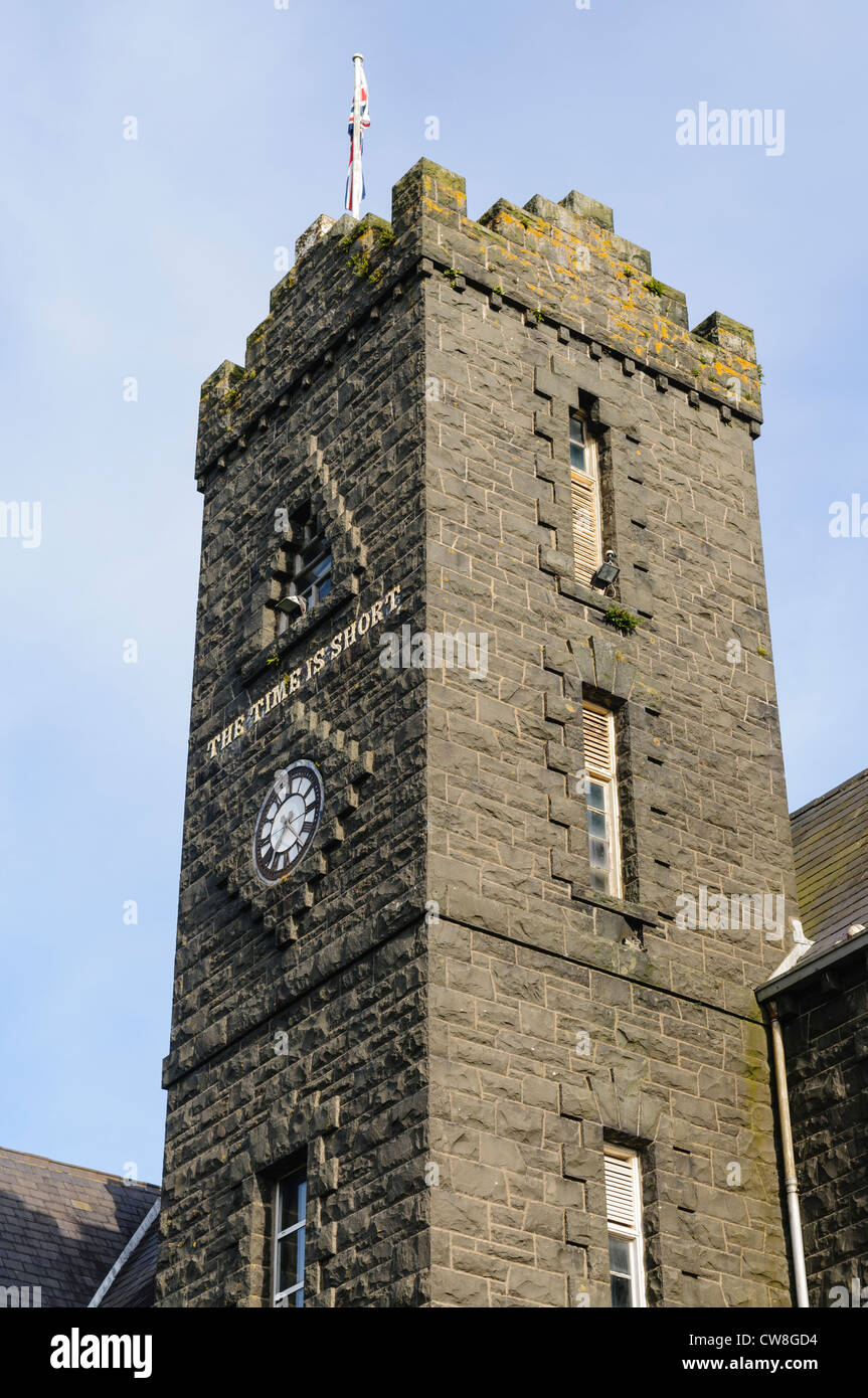 Spire time clock face hi-res stock photography and images - Alamy