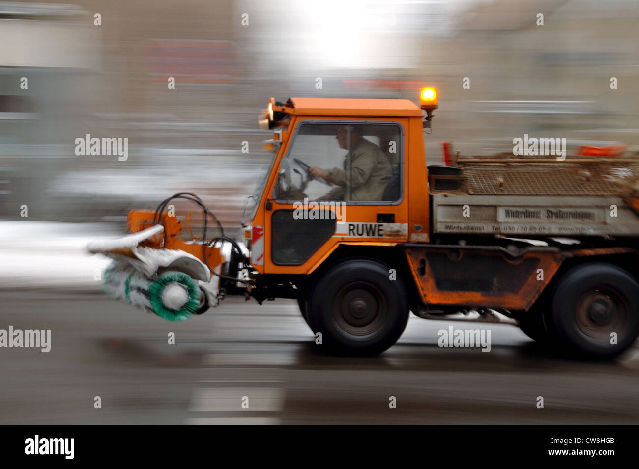 Berlin, winter maintenance, Ruwe Stock Photo - Alamy