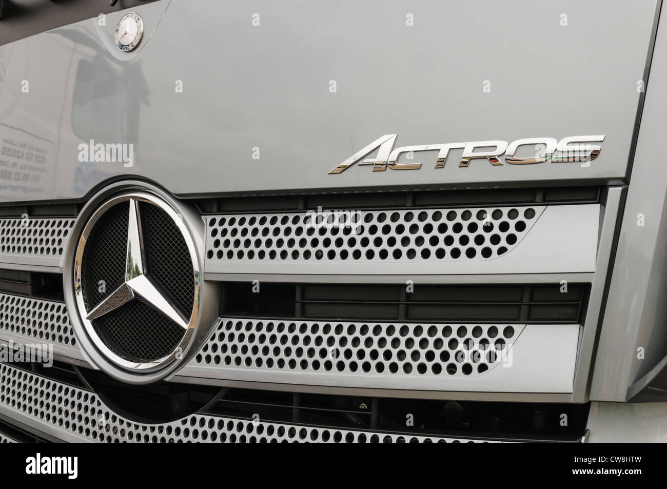 Mercedes Actros Logo