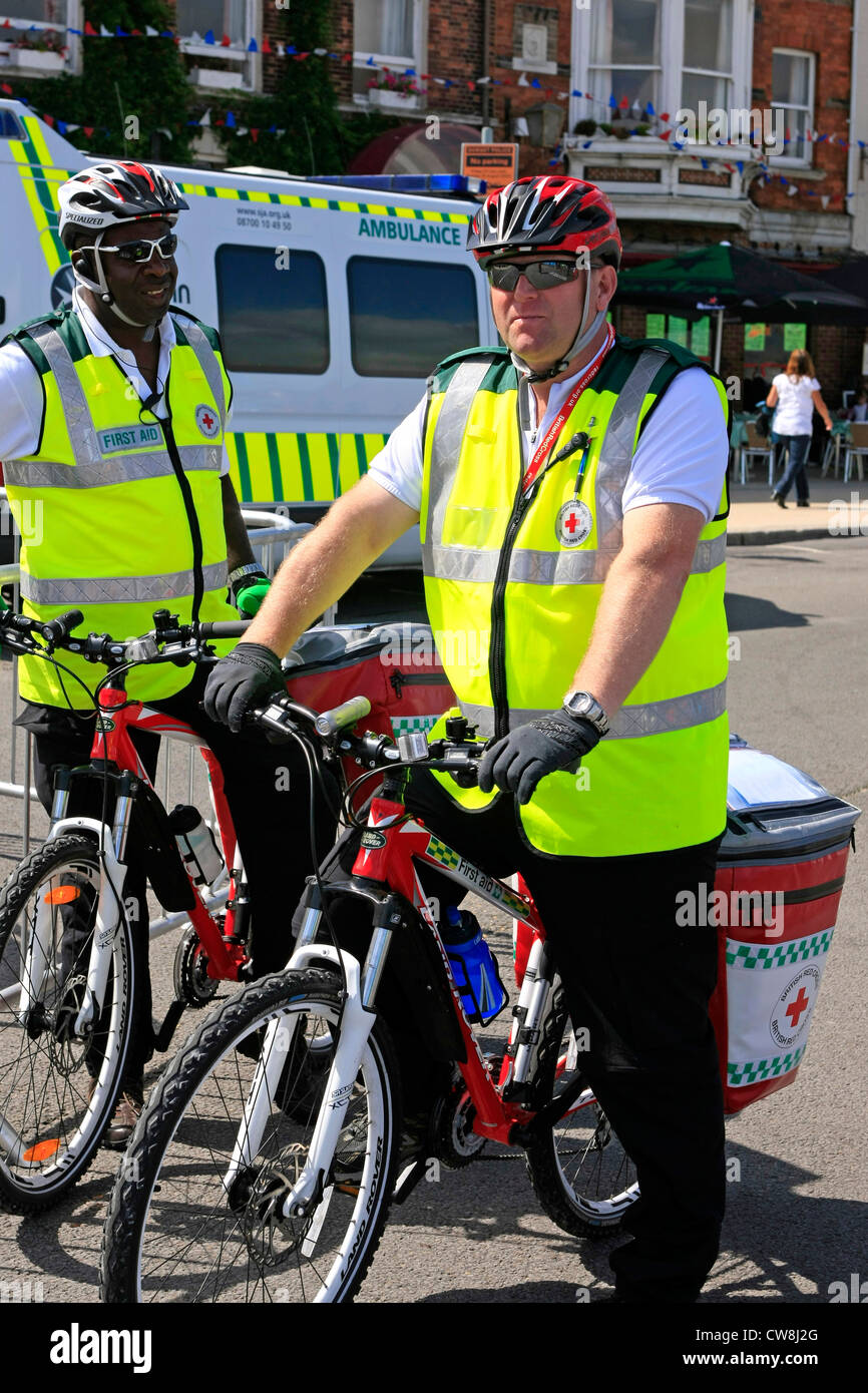 Paramedic on bicycle hi-res stock photography and images - Alamy