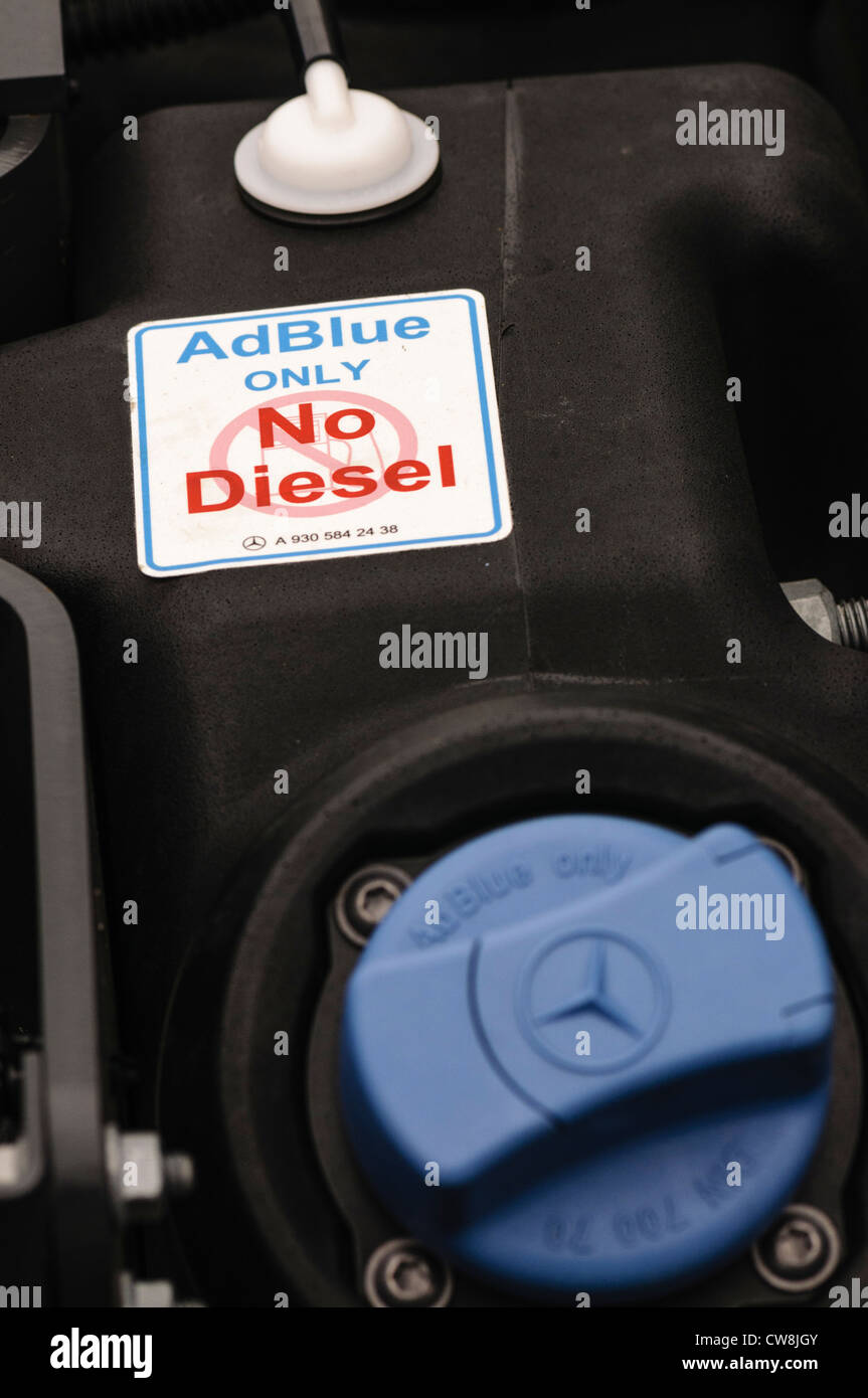 Truck exhaust pollution hi-res stock photography and images - Alamy