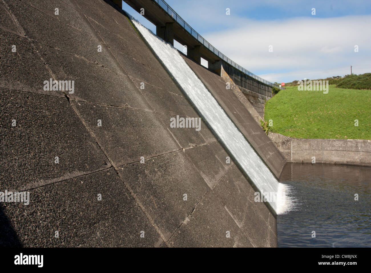 Drift reservoir Dam, Drift, Cornwall, UK Stock Photo - Alamy