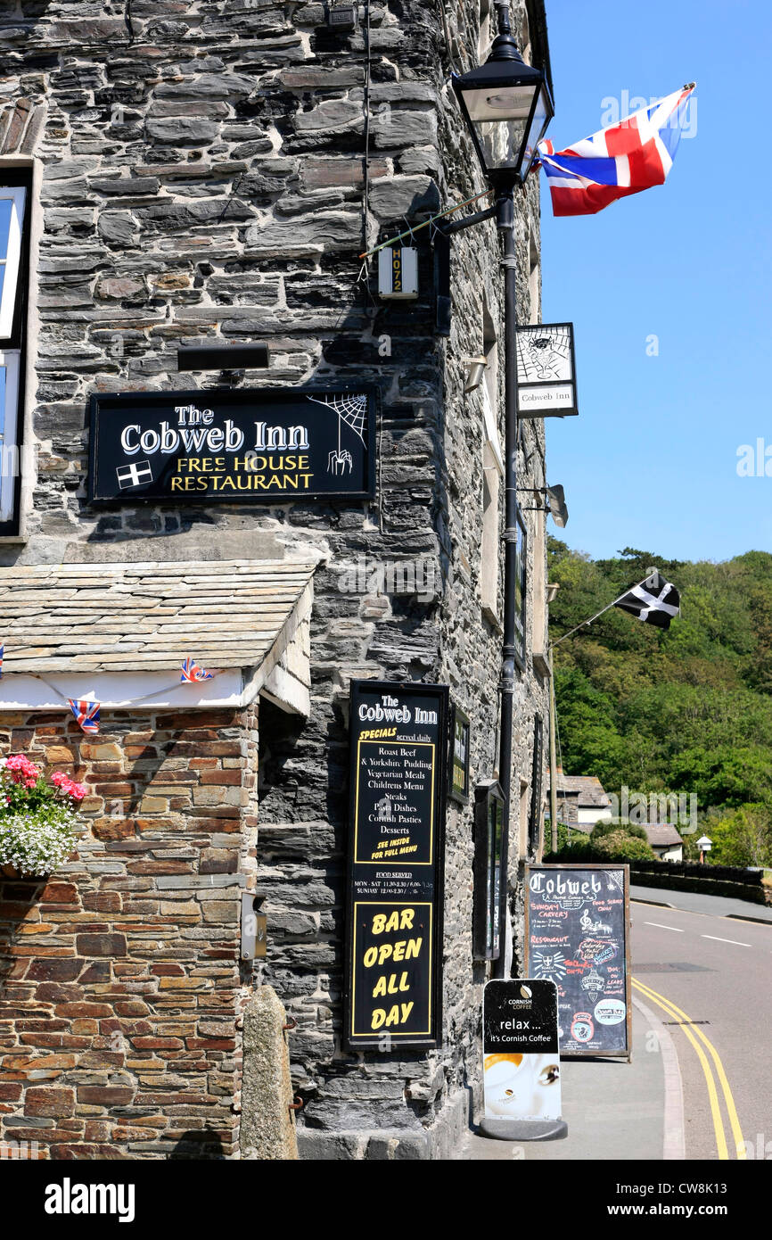 The Cobweb Inn Pub at Boscastle Cornwall Stock Photo - Alamy The Cobweb Inn Pub at Boscastle Cornwall Stock Photo - Alamy
