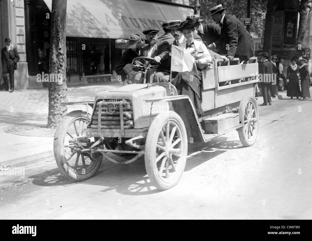 Free transport for mobilized soldiers hi-res stock photography and ...