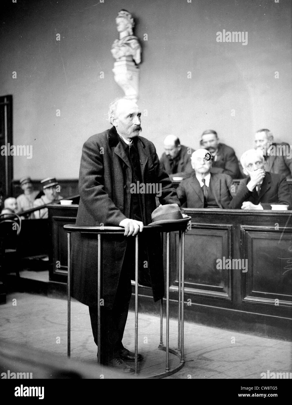 Landru Black and White Stock Photos & Images - Alamy