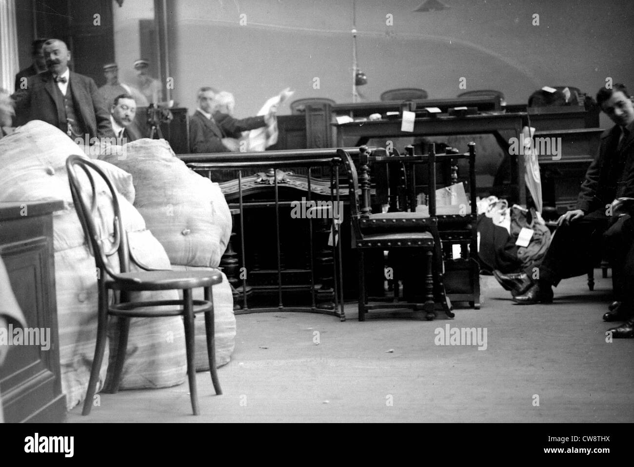 Landru trial hi-res stock photography and images - Alamy