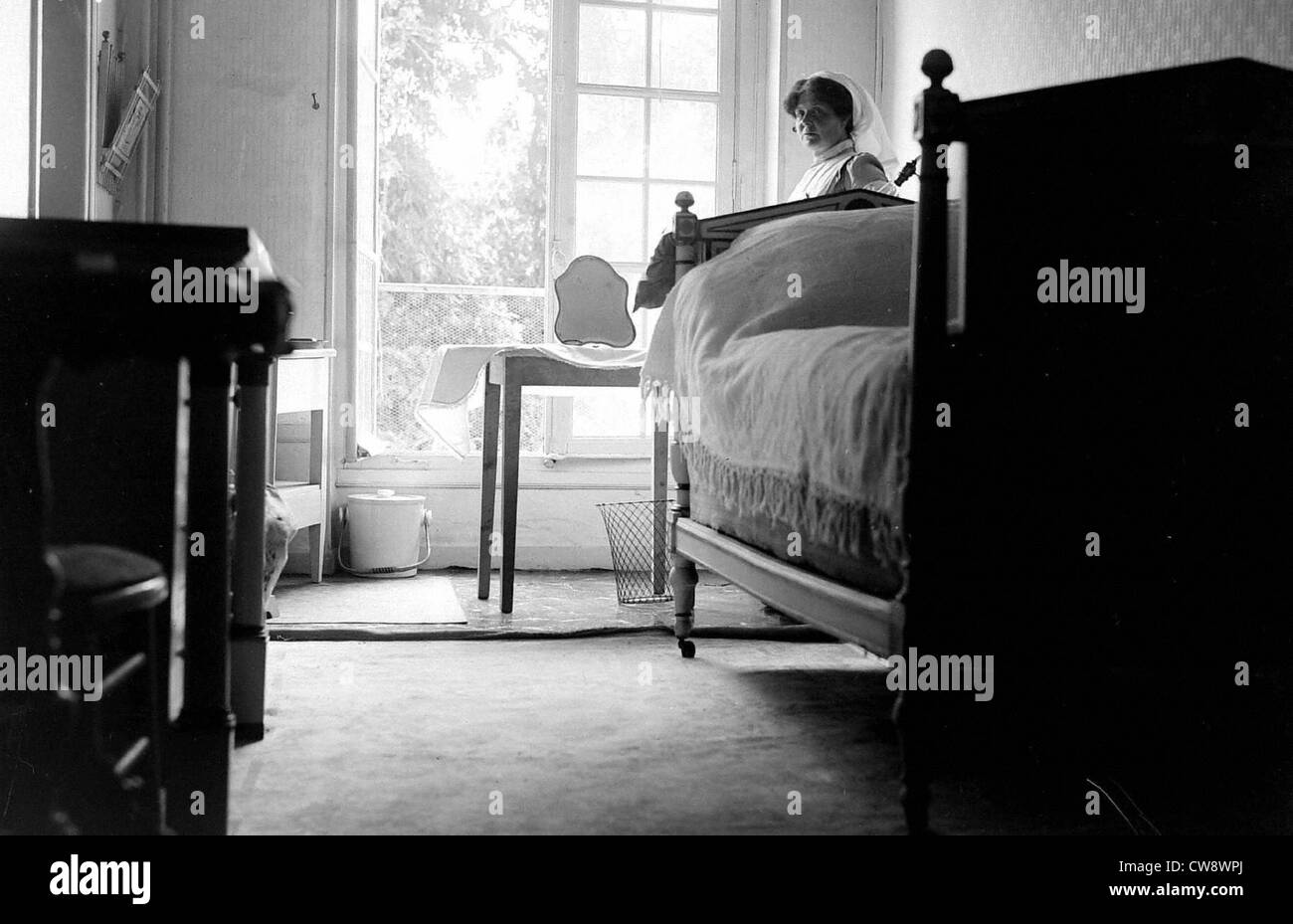 Officers room Black and White Stock Photos & Images - Alamy