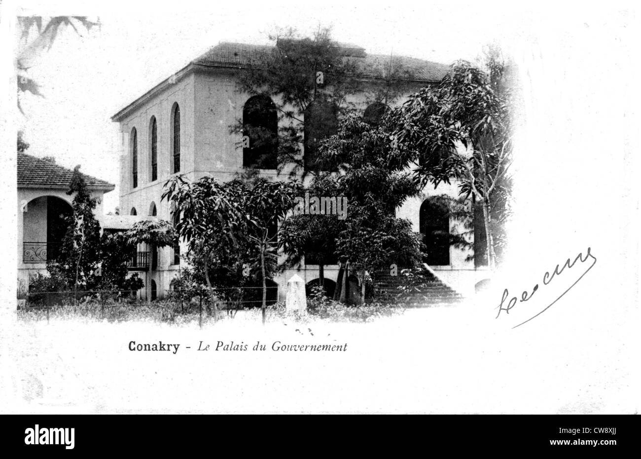 Guinea conakry palace hi-res stock photography and images - Alamy