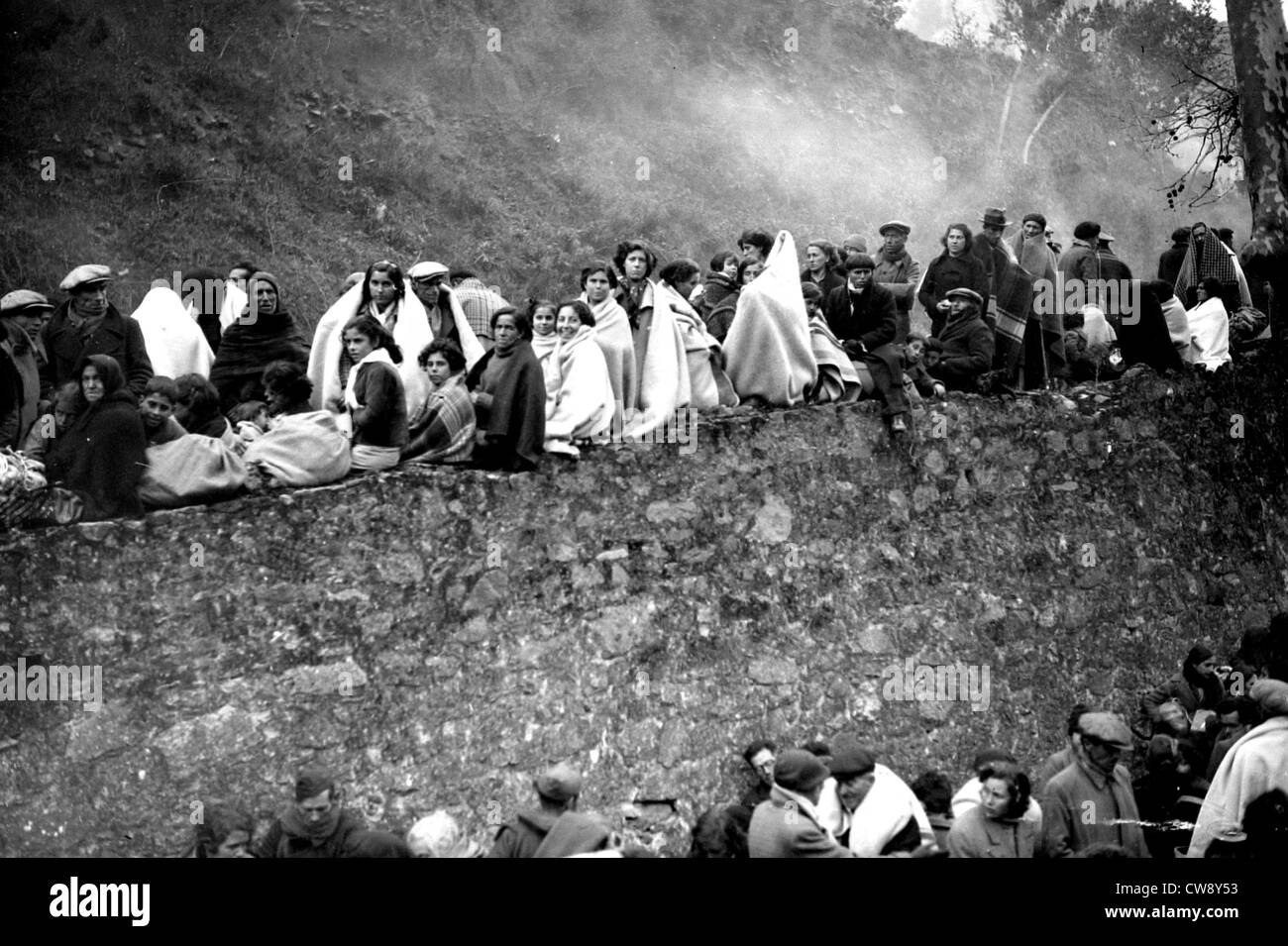 Refugees spanish civil war hi-res stock photography and images - Alamy