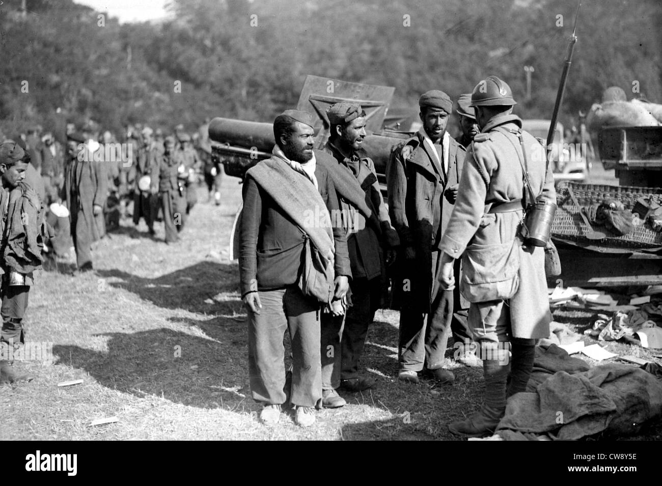 Spanish refugees at Perthus. Franquist prisoners Stock Photo - Alamy
