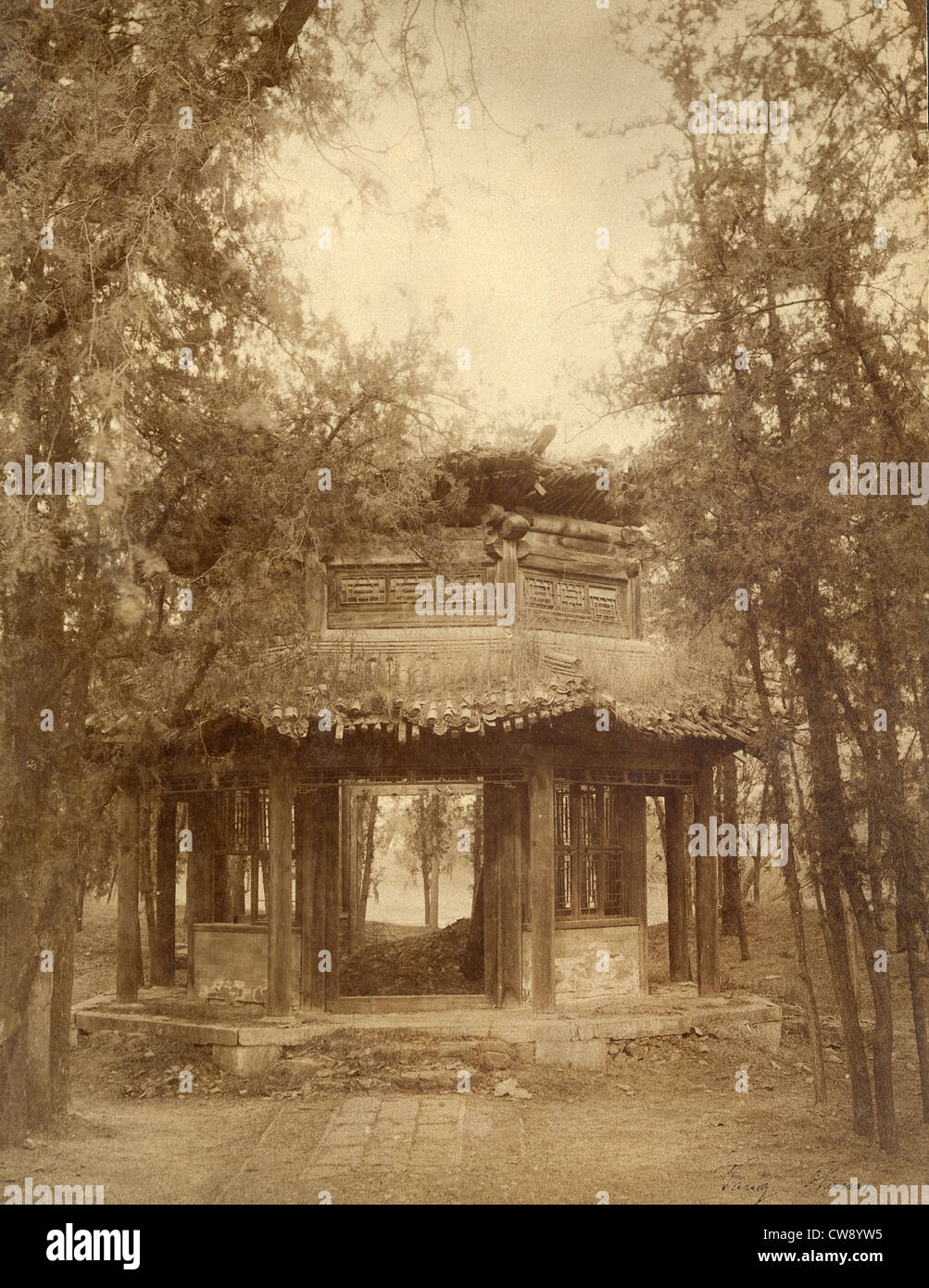 Ruins of Fang Ham temple (China Stock Photo - Alamy