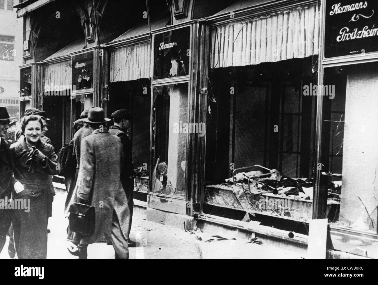 Anti nazi movement hi-res stock photography and images - Alamy