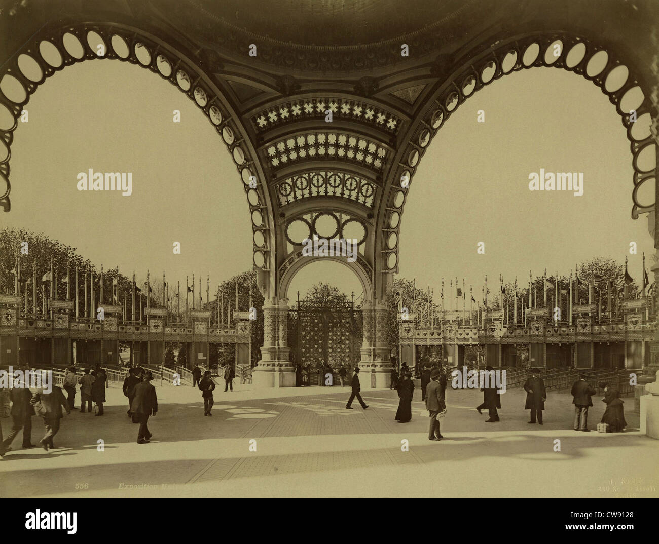Paris. 1900 World Exhibition. The Great Door Stock Photo - Alamy