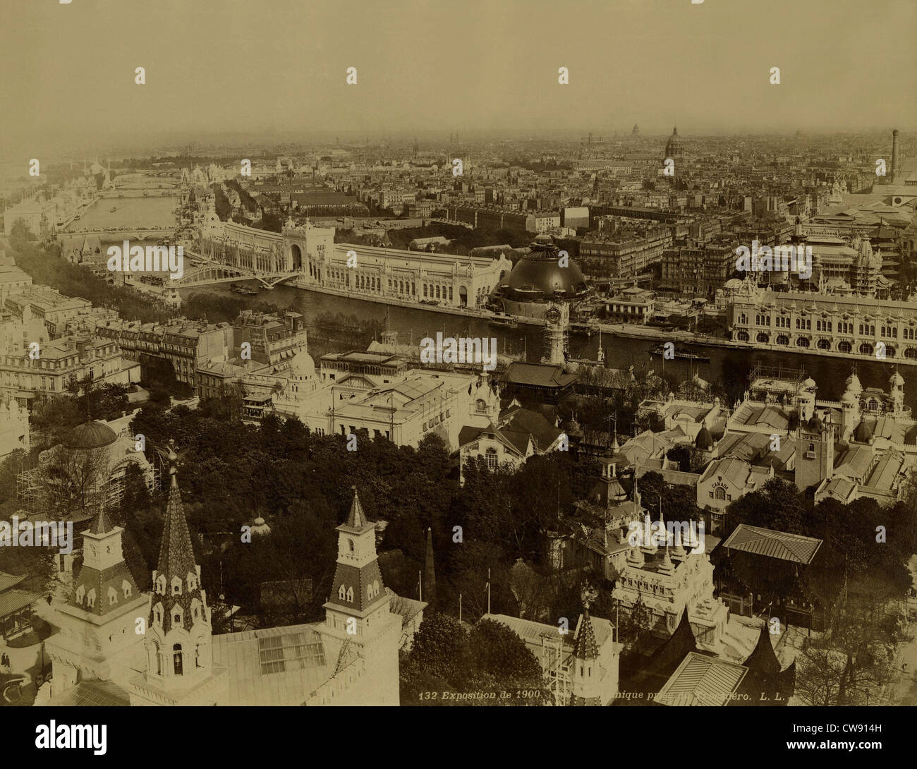 Paris. 1900 World Exhibition. Shot Paris taken from Trocadero Stock ...
