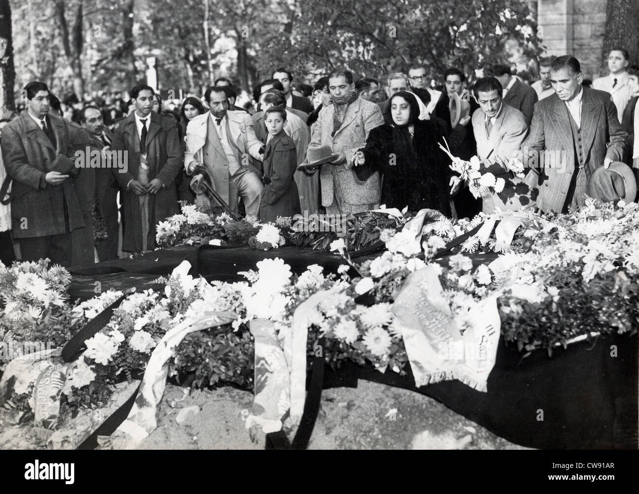 The headman from the gypsy tribe's funerals Stock Photo - Alamy