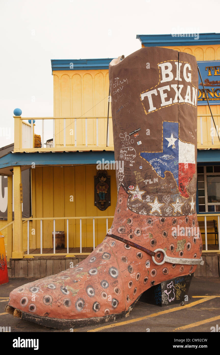 The tall texan hi-res stock photography and images - Alamy