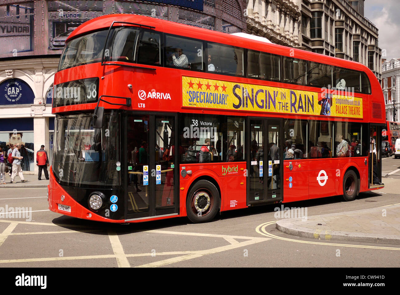 38 bus hi-res stock photography and images - Alamy